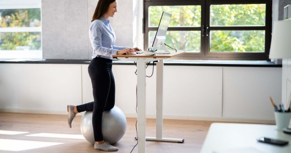 How to Set Up Standing Desk Properly?